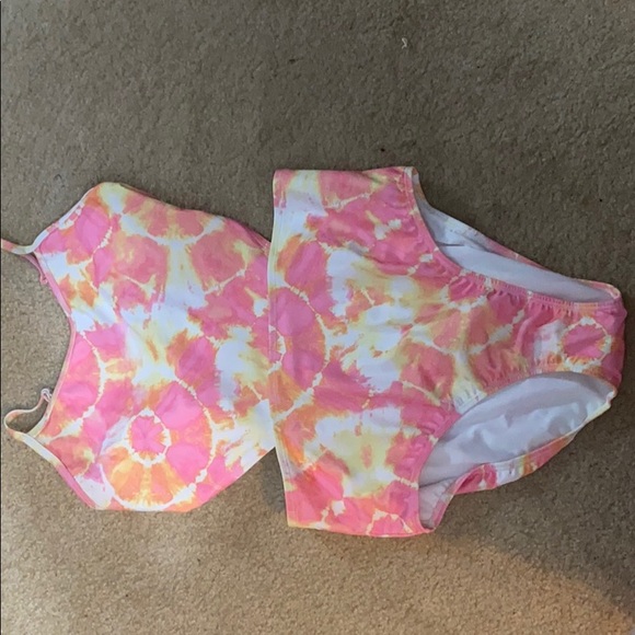 Old Navy Swim Nwt Girls Old Navy Swimsuit Poshmark